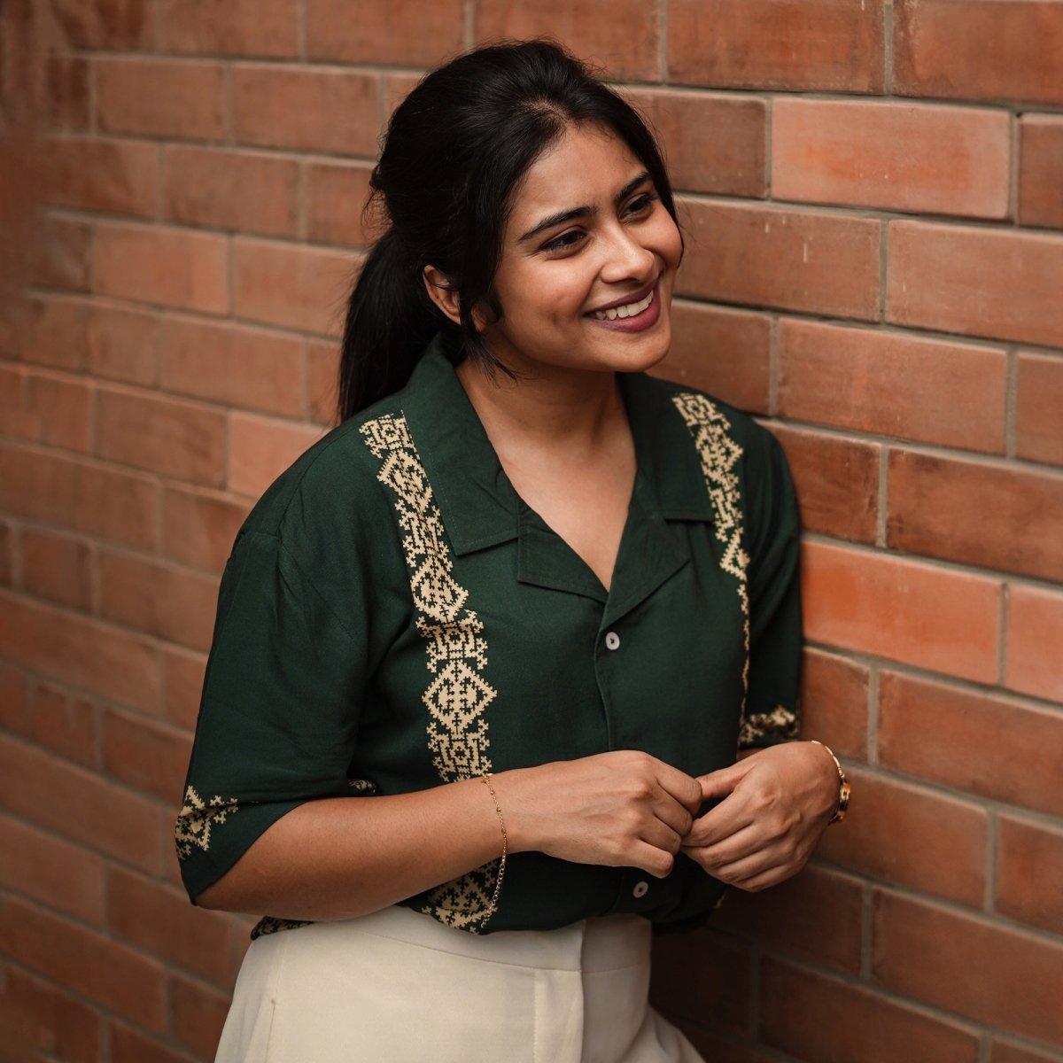 Premium Lightweight Green Panel Shirt for Women | Mydesignation