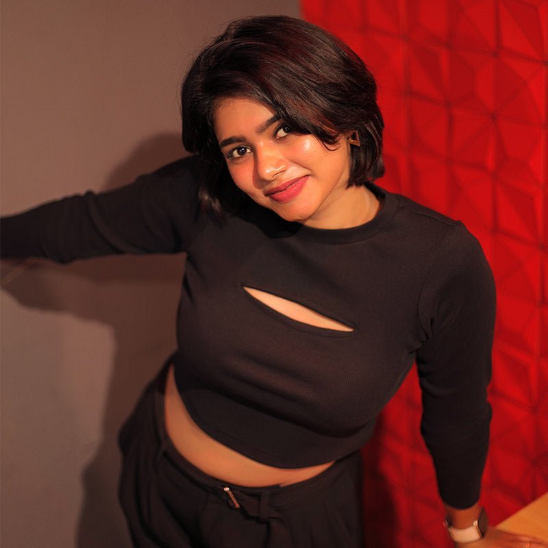 Buy Black Ribbed Crop Top For Women | Mydesignation